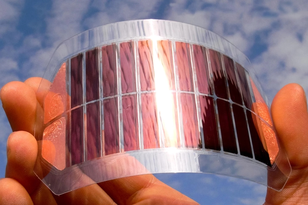 Photonic crystallization to advance flexible solar cell technology